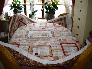 My Precious One Quilting: De Girls Day Out quilt is gesandwiched
