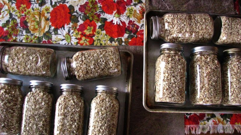 CakeWalk: Long Term Storage: Canning Rolled Oats.