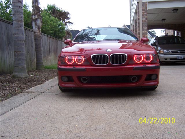BMW M5: KEWL Red Angel Eyes