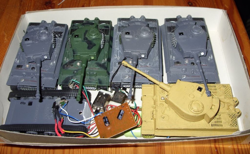 WORLD WAR 2 MODELZONE: Hen Long 1:72 RC Tiger Tanks