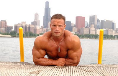 world bodybuilders pictures: chad ray martin bodybuilder with huge biceps