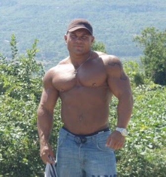 world bodybuilders pictures: actor and bodybuilder marius metern graatrud