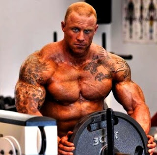 world bodybuilders pictures: mike van wyck in gym on practice