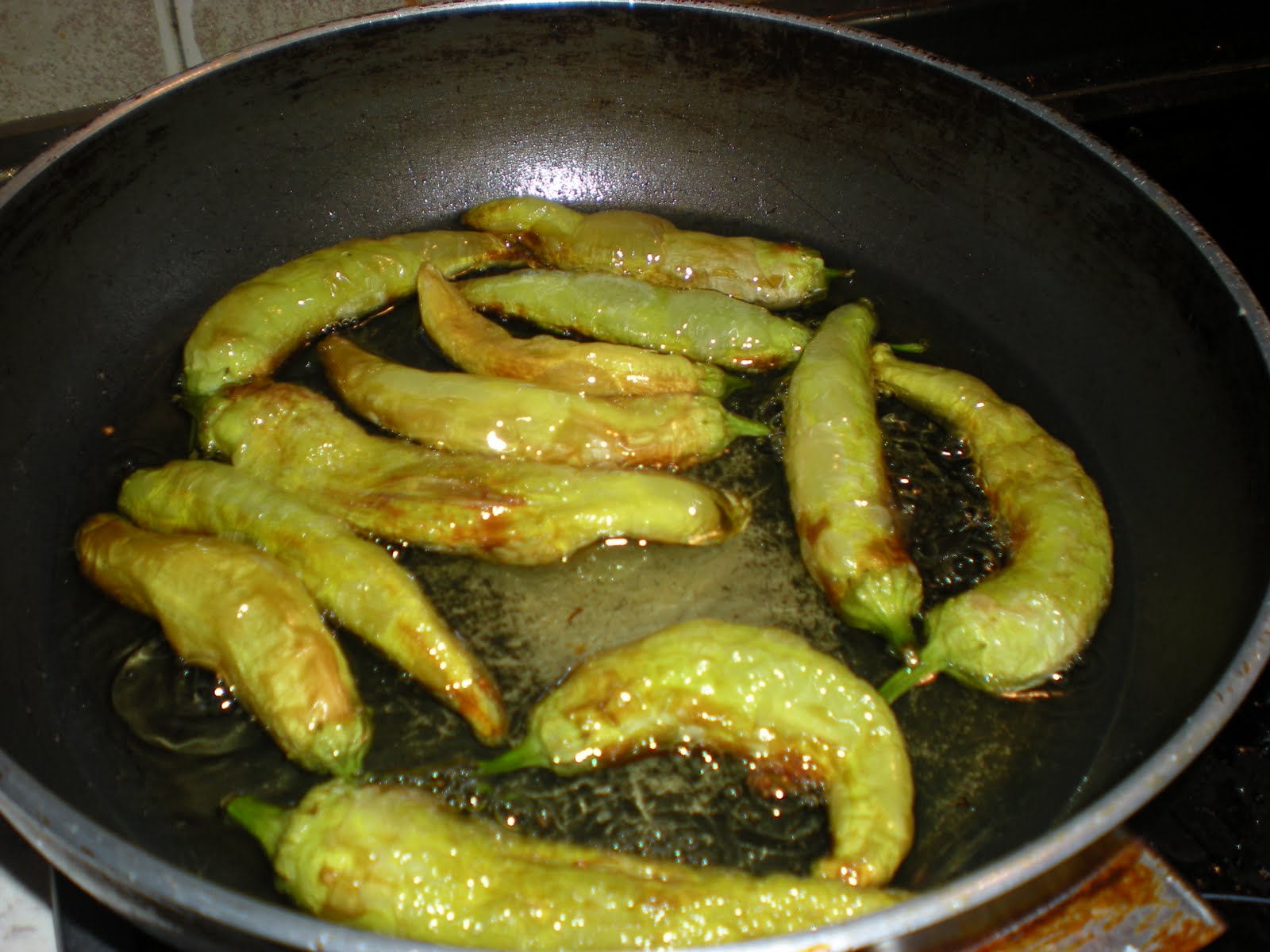 MIS TRUCOS DE COCINA: GUINDILLAS