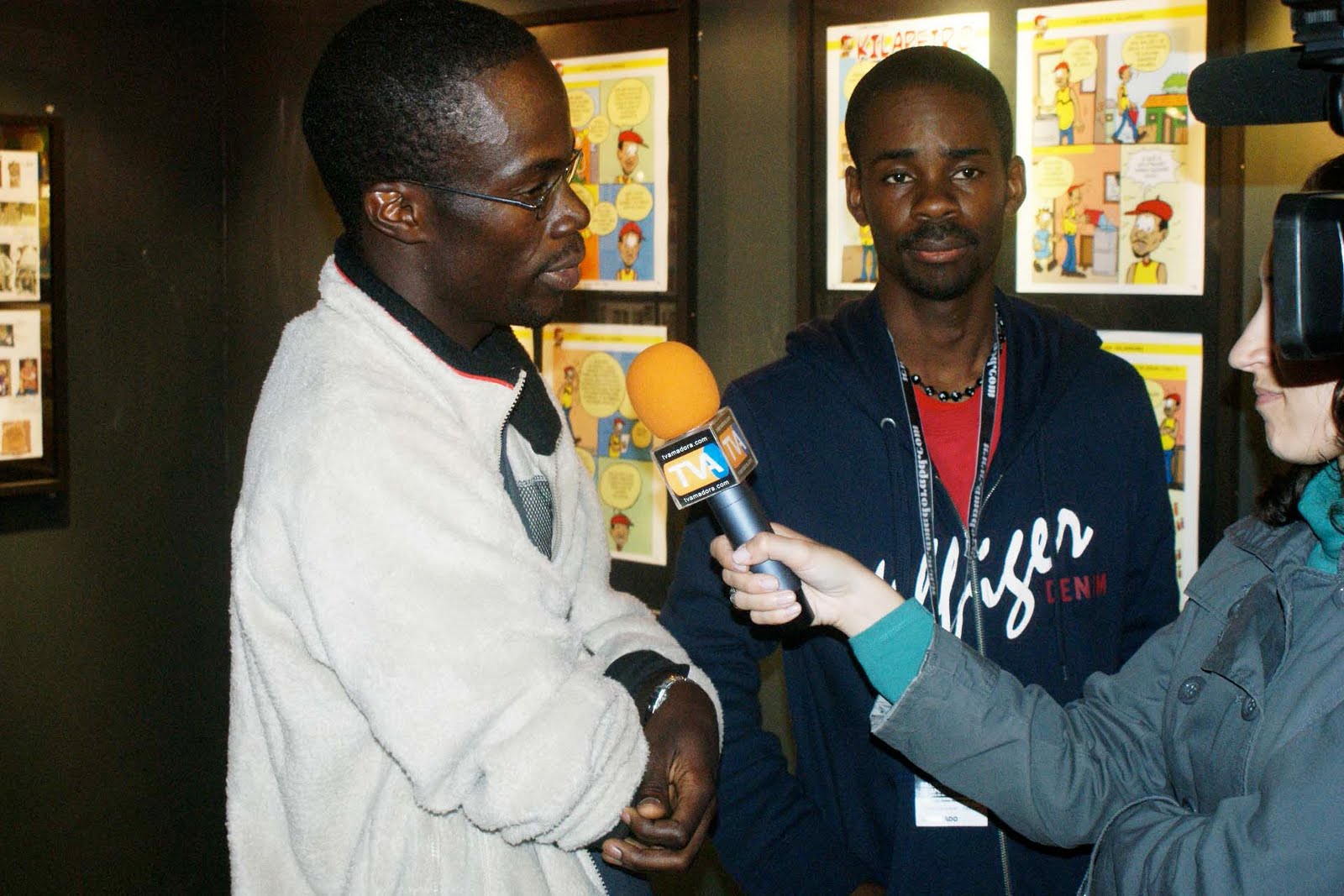 BANDA DESENHADA-QUADRINHOS-COMICS DE ANGOLA 24/24h