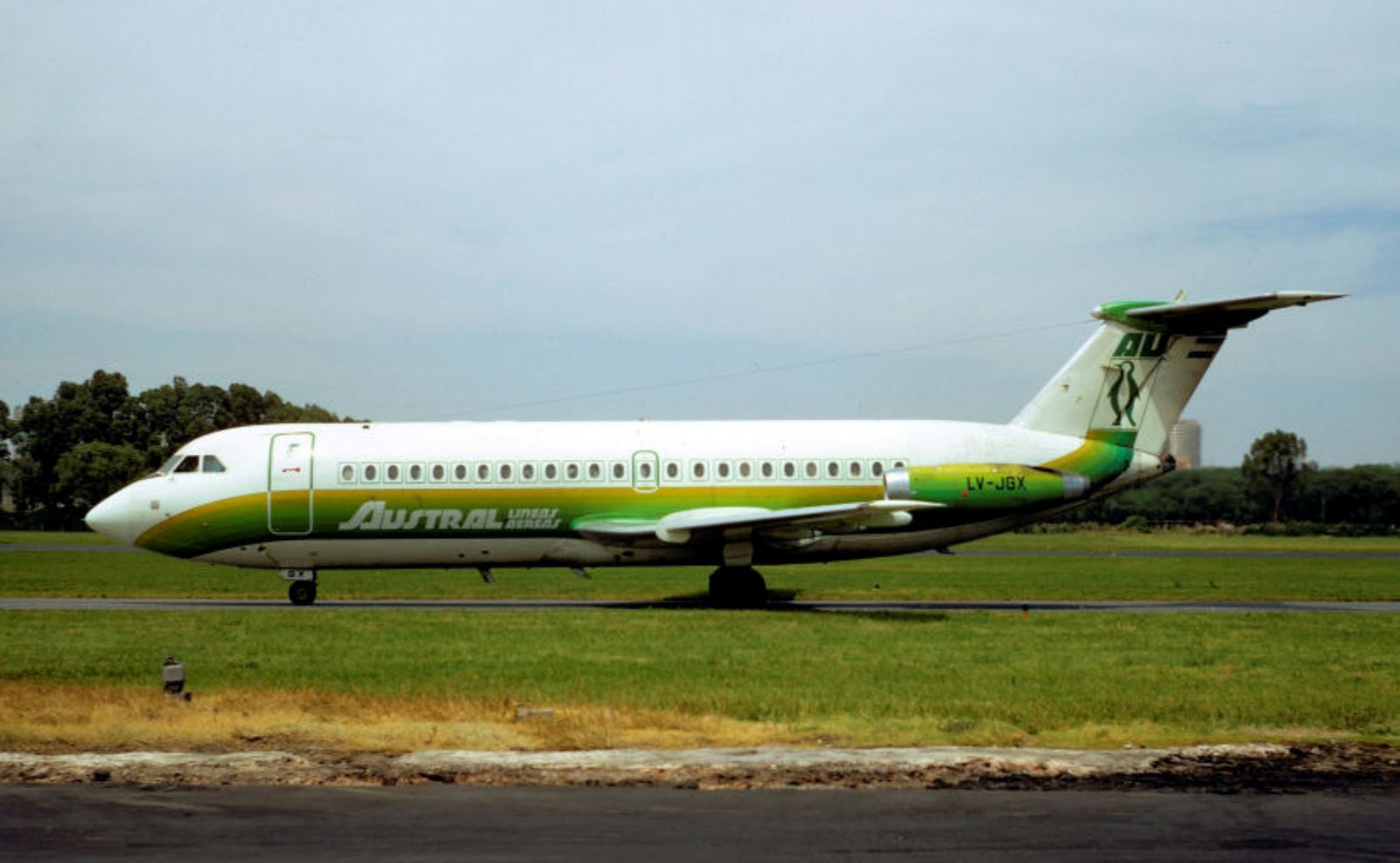 Historias Individuales: LV-JGX, BAC 1-11-420EL c/n 117