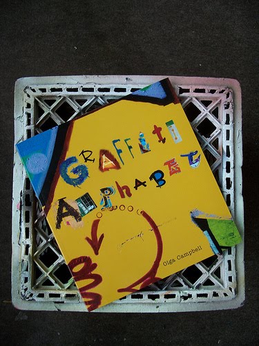 GRAFITY: Graffiti Alphabet Book