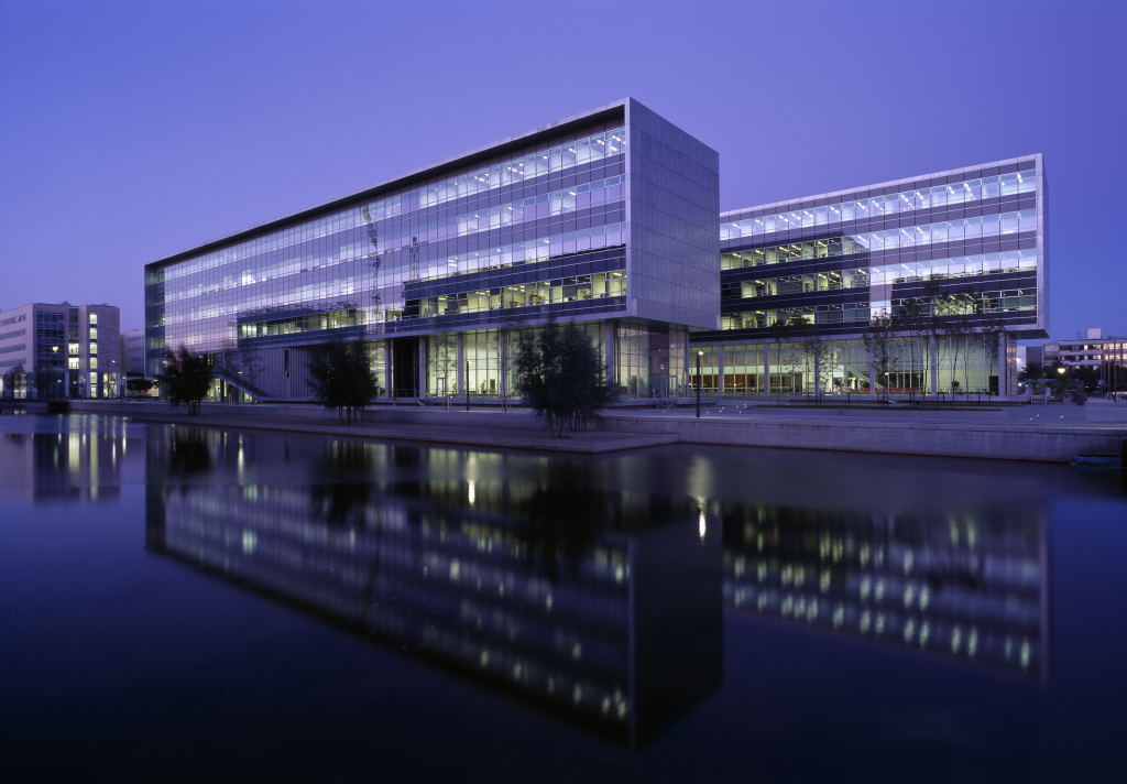 IT University in Ørestaden : By Henning Larsen Architects | housevariety