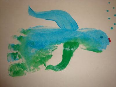 Moments of Mommyhood: Foot Print Fish