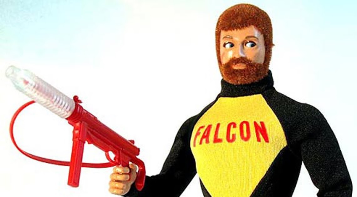 .: Boneco Falcon!