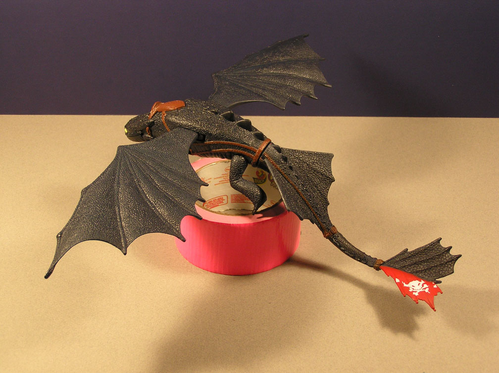 The Toy Museum: How to Train Your Dragon, Night Fury, Toothless toy