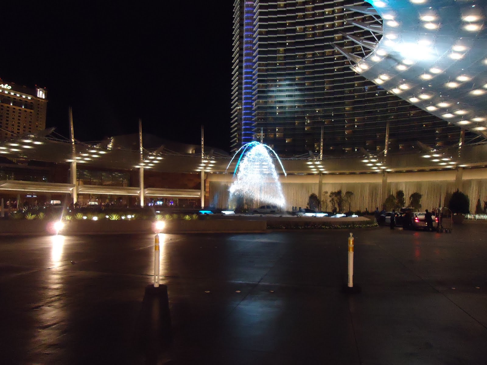 Matthew's Washington Trip: Aria at Night