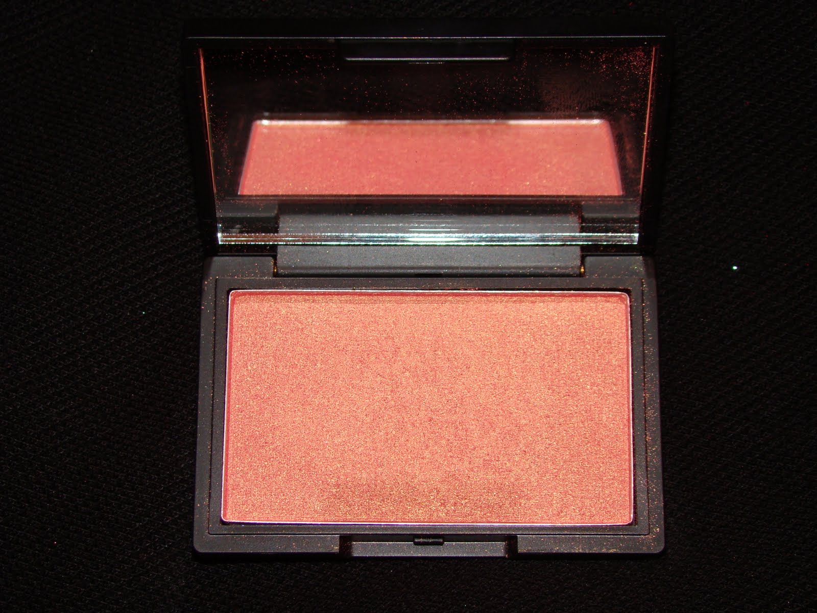 Sleek Blush in Rose Gold and the "Stiletto Collection" for Valentine's Day