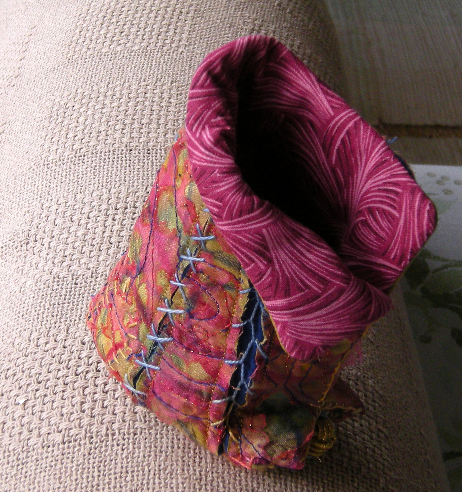 Back Valley seasons: Fabric vessel