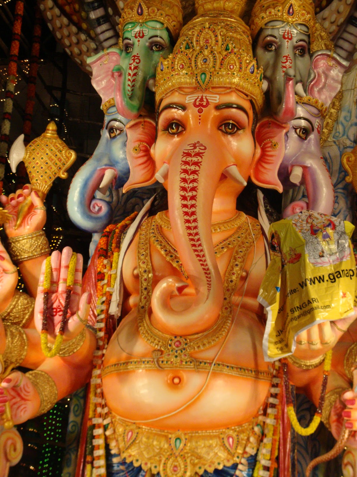 123teluguveera: Watch Awesome Photos Of 2010 Khairatabad Ganesh