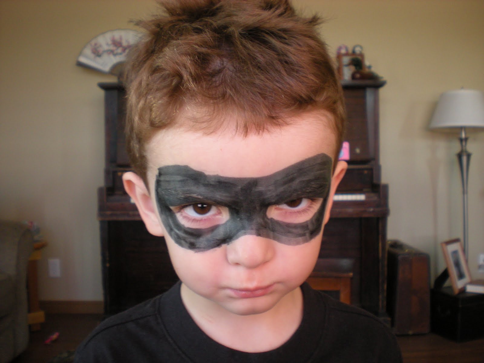 The Paisley Cupcake: Batman Mask = {fail}