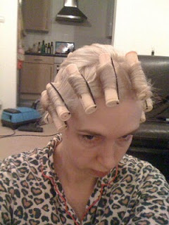 Snoodlebug: My everyday hair set - peach perm rods