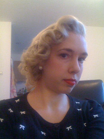 Snoodlebug: My everyday hair set - peach perm rods