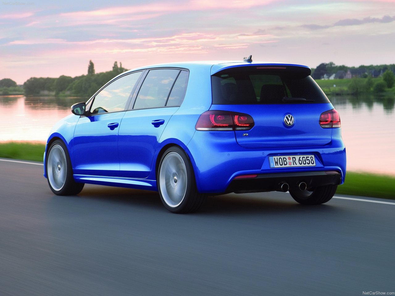 wallpaper: Golf 6 R Wallpapers