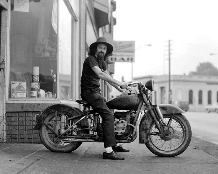 Flores del Fango: Jim "Flash" Miteff