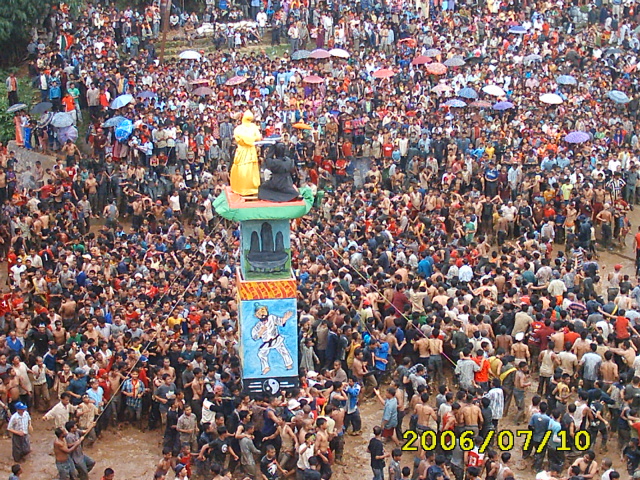 H.Helpme Mohrmen: Behdieñkhlam The Greatest Festival of the Pnar
