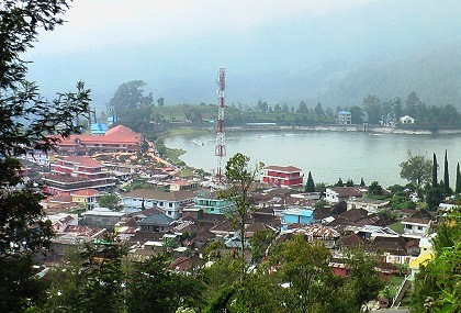 MagetanKitadotcom: The Foot of The Mountain Lawu