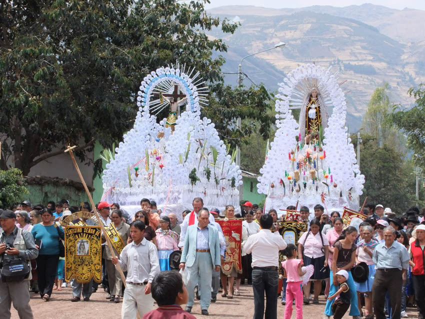 Armonía - Huanta: Residentes huantinos en Huancayo, celebran festividad ...
