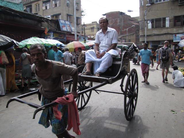 Andrés y Antonio de viaje: Adios a la India