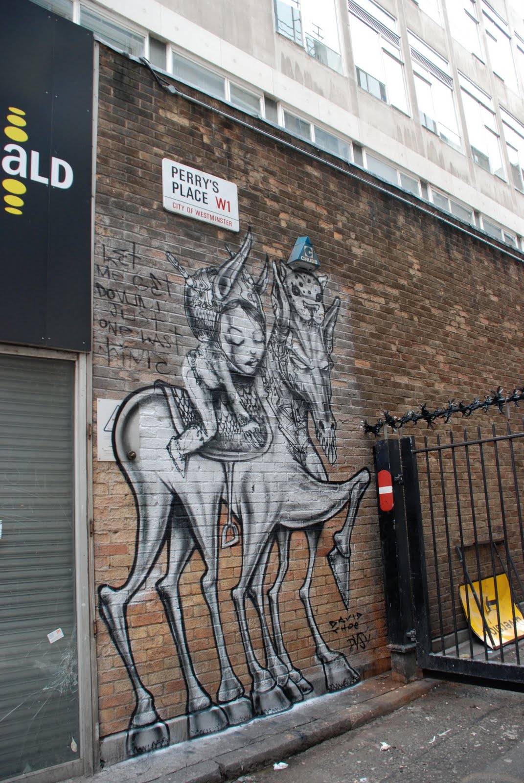 CHOCOLATE LIFE AND JAZZ!: Graffiti!