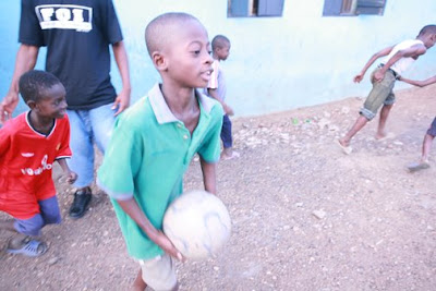 Easy Trippin' - Ghana All Day...: Nima/Mamobi