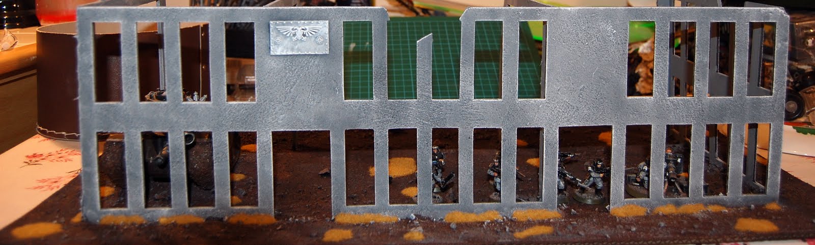 122nd Cadian : Greek Warhammer 40K adventures: Easy to build urban terrain