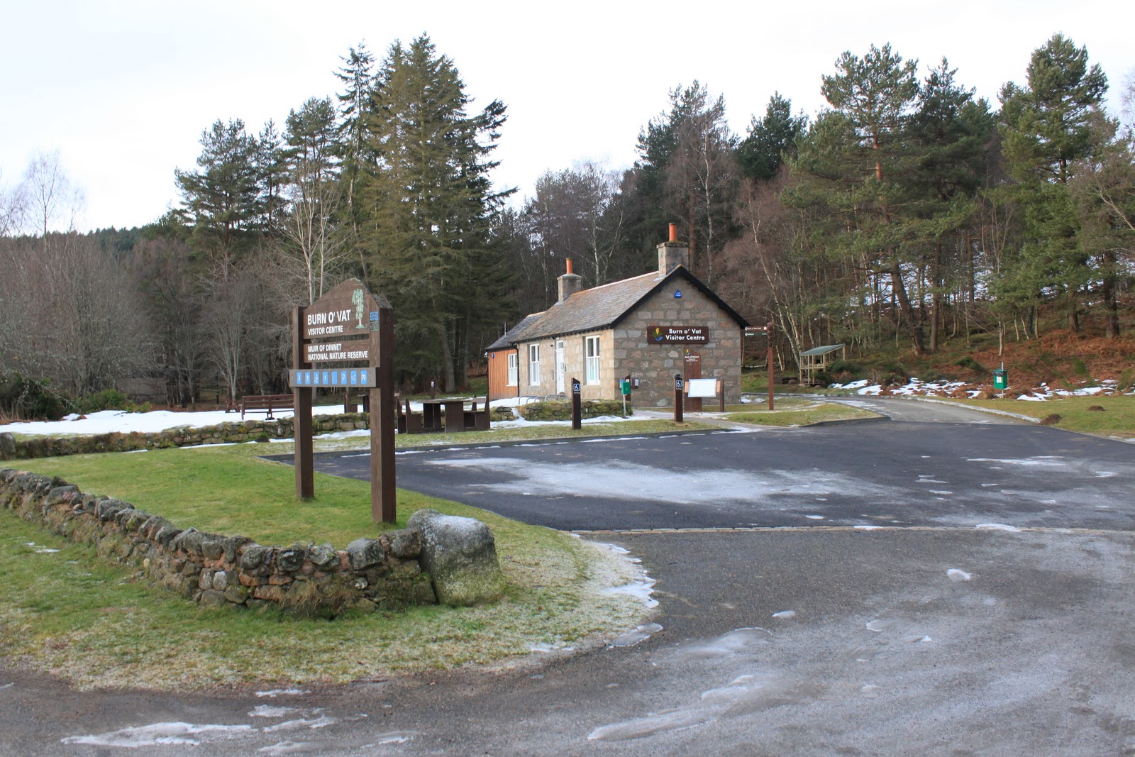 Walking in the North East of Scotland: Muir of Dinnet - Burn O' Vat ...