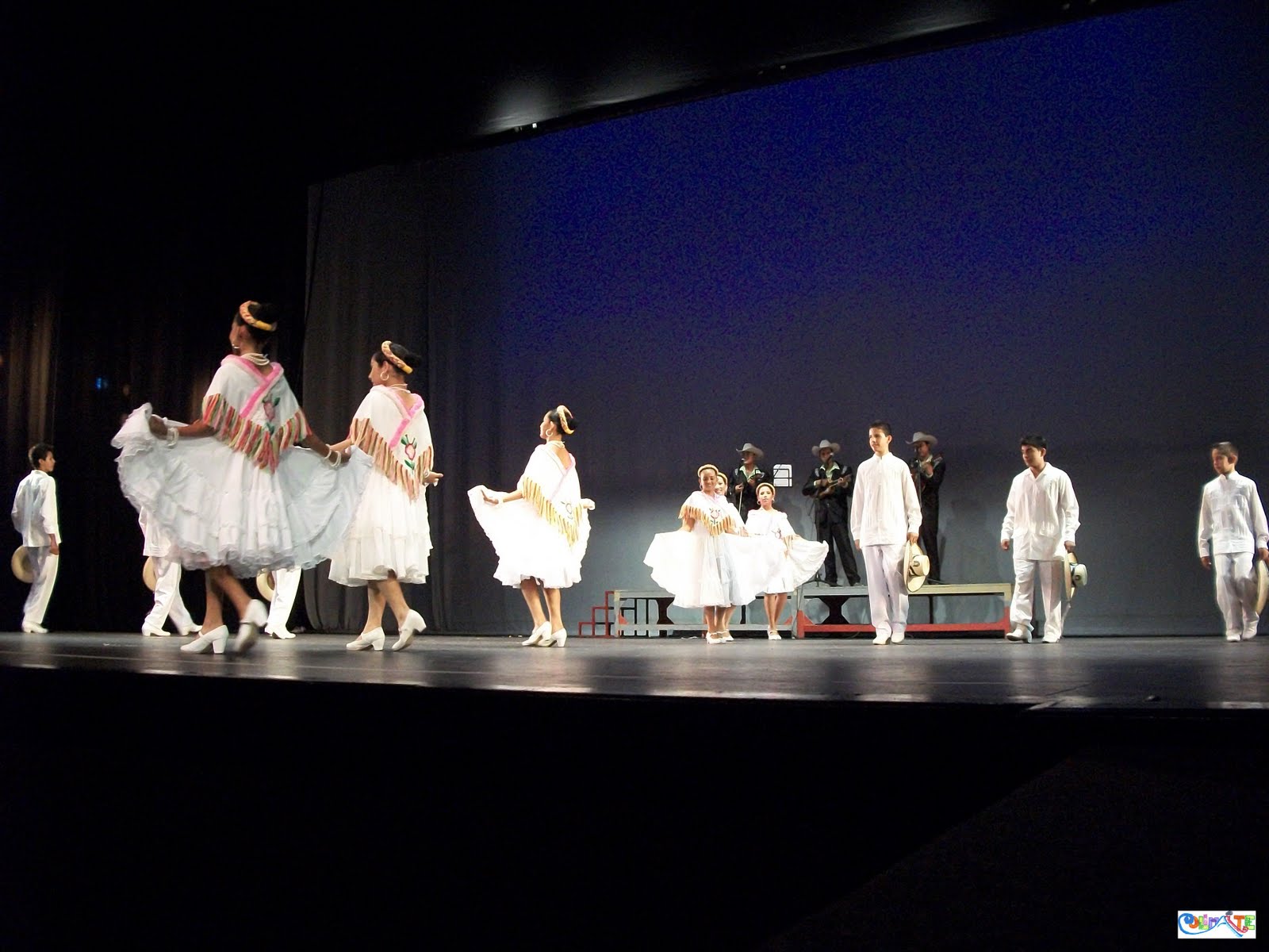 Colimarte: Grupo de Danza Folklorica "Hueyatlatoani Colimotl"