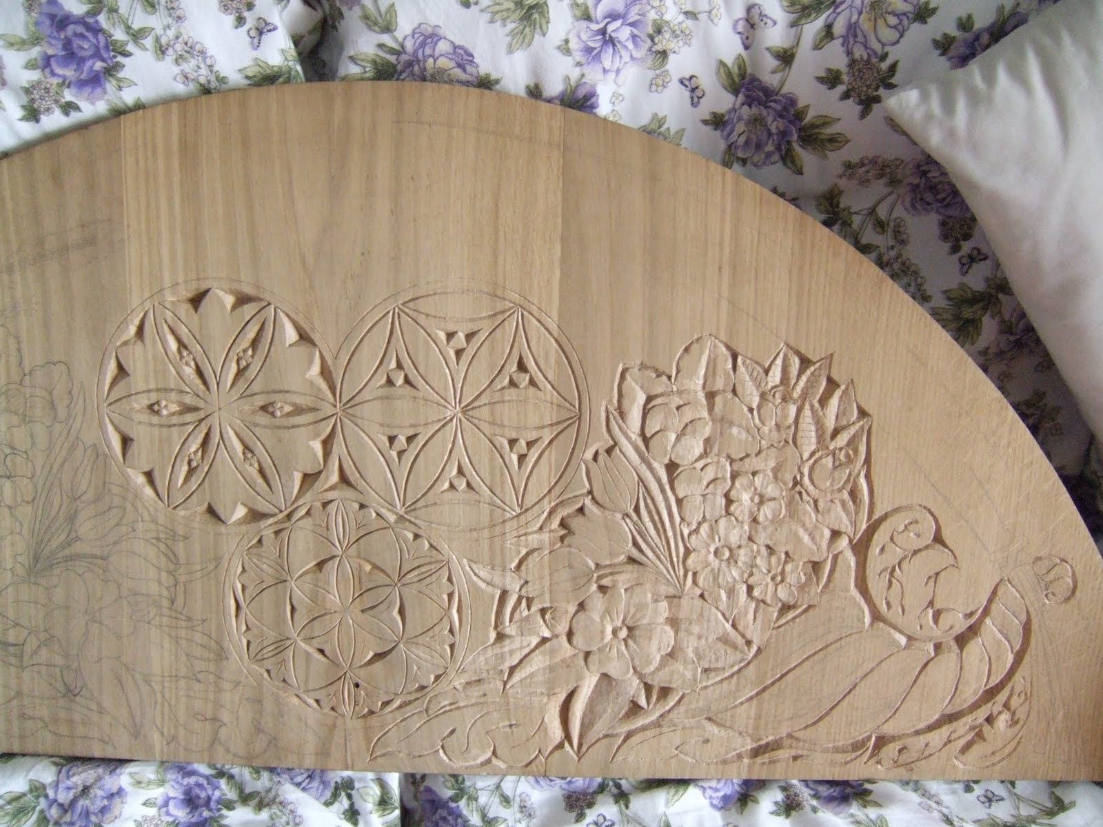 Chip carving: intaglio del legno a coltello di Rita Arcaleni **email ...