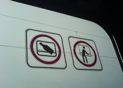 5 examples of German signs