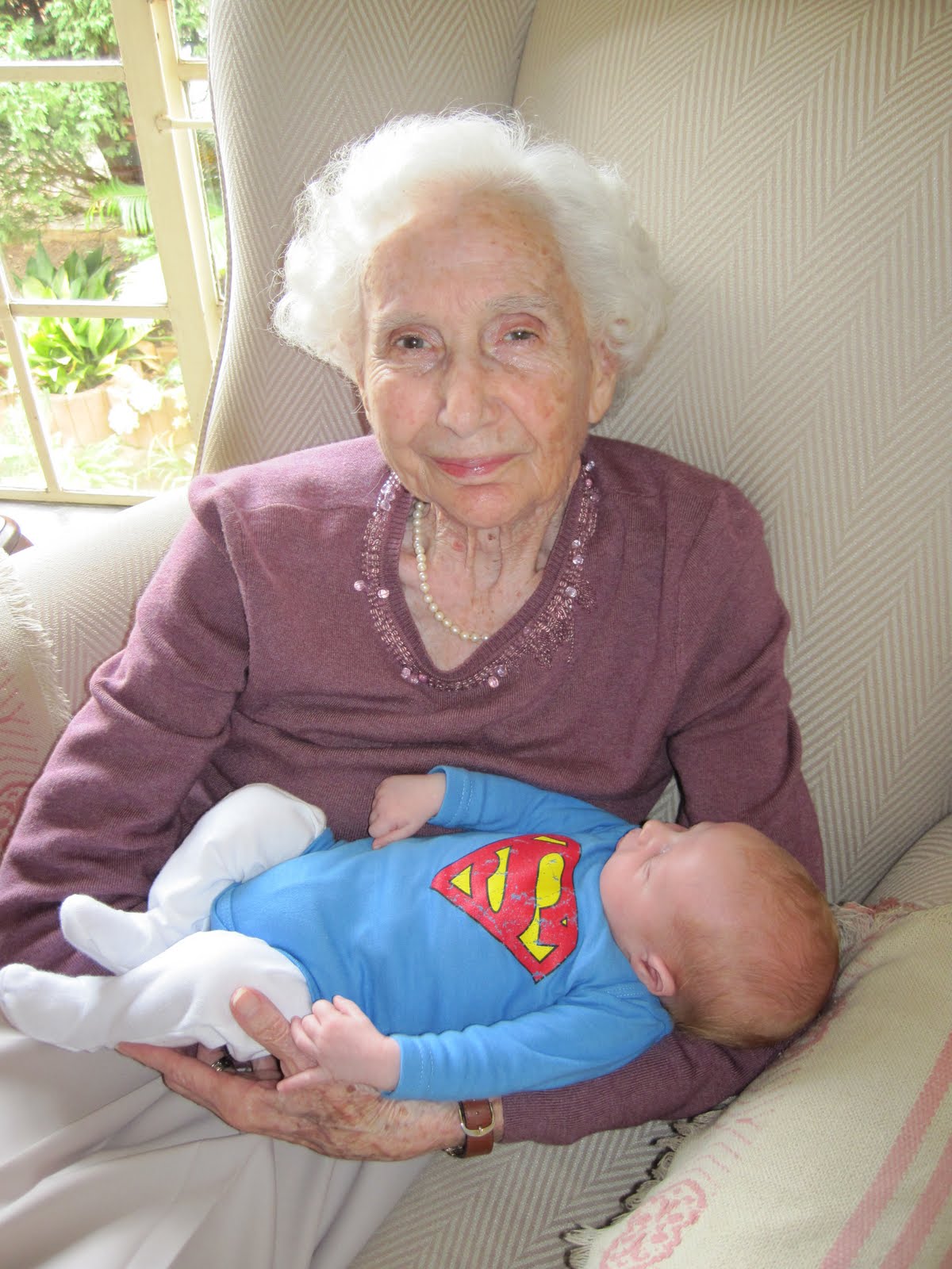 Chris,Stacie, Zara & Eli Atkinson: Our special great-granny Nana