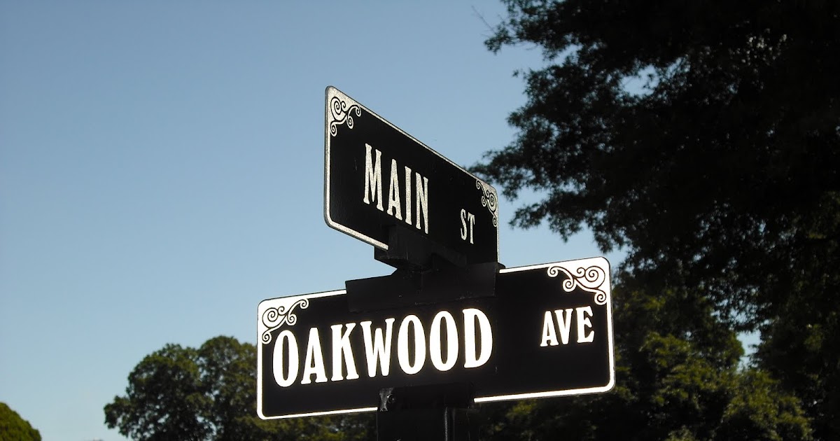 tauy creek: POtW: Oakwood Cemetery Signs