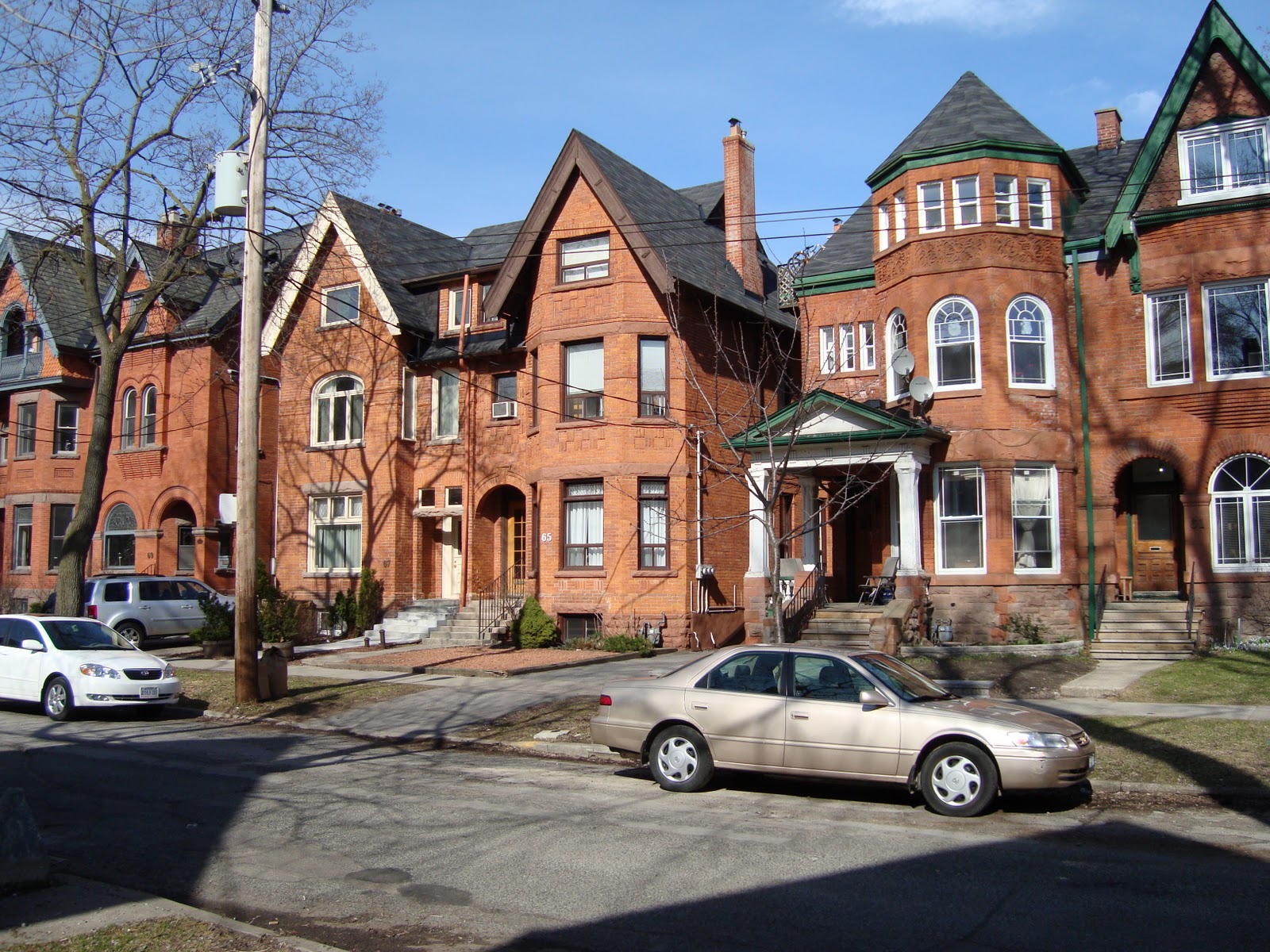 Toronto: Houses