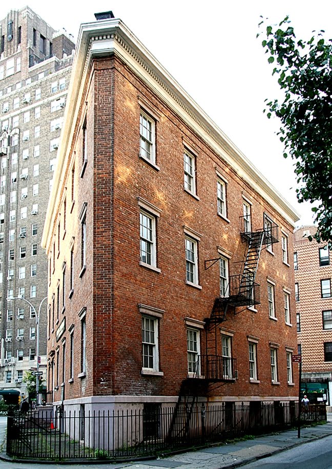 Daytonian in Manhattan: The Northern Dispensary - Greenwich Village