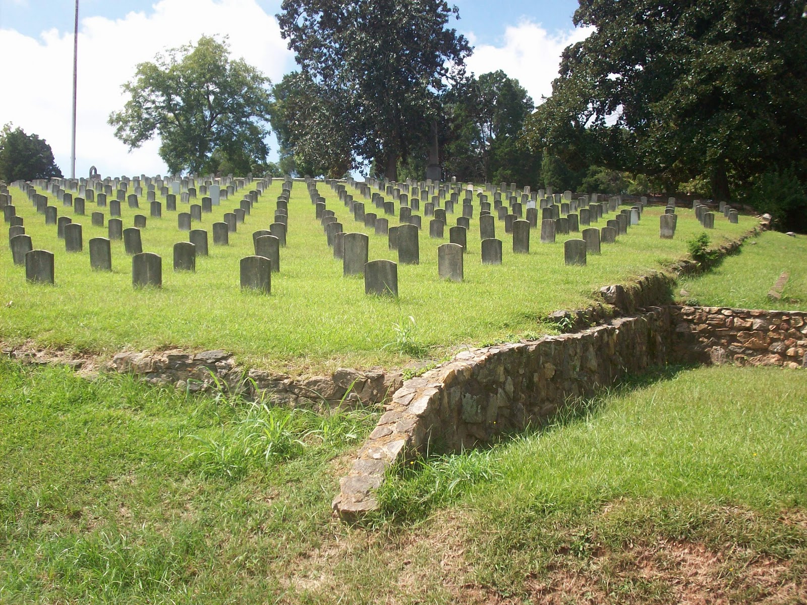 A Love of the Past: Historic Rose Hill Cemetery - Macon Georgia