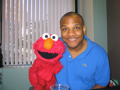 Did you know this guy is the voice of Elmo? | CrapWeLike!