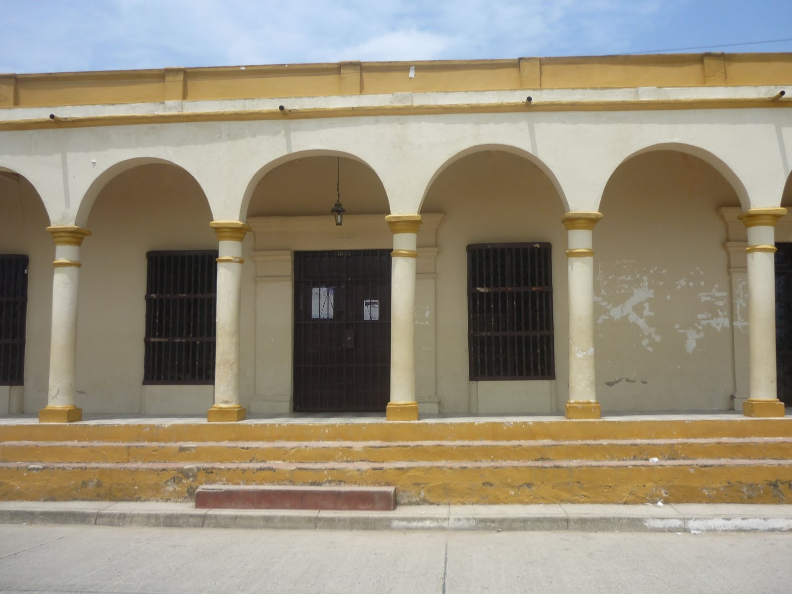 ECOTRAVEL: CASAS REPRESENTATIVAS DE TURBACO