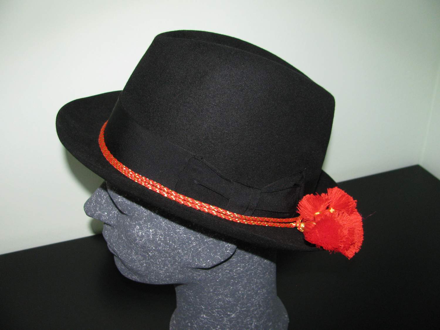 The Philippi Collection: The Decent and Soberly Hat Cord