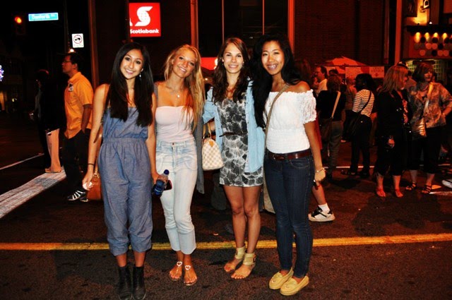 TORONTO GIRL CHRONICLES: Stylish Girls of the Danforth