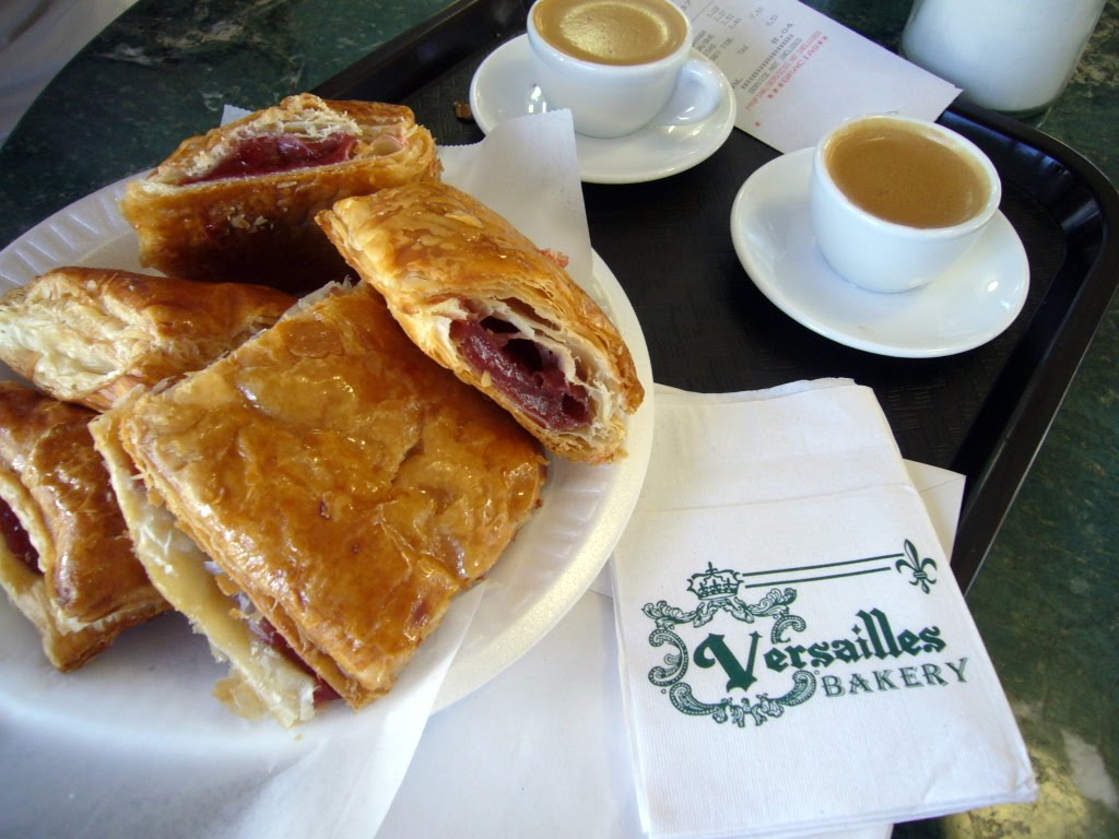 El Origen del Mundo: Versailles Bakery, Miami