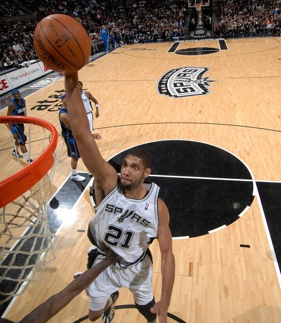 You Got Dunked On: 2009-2010 NBA Regular Season: Tim Duncan Dunks On ...