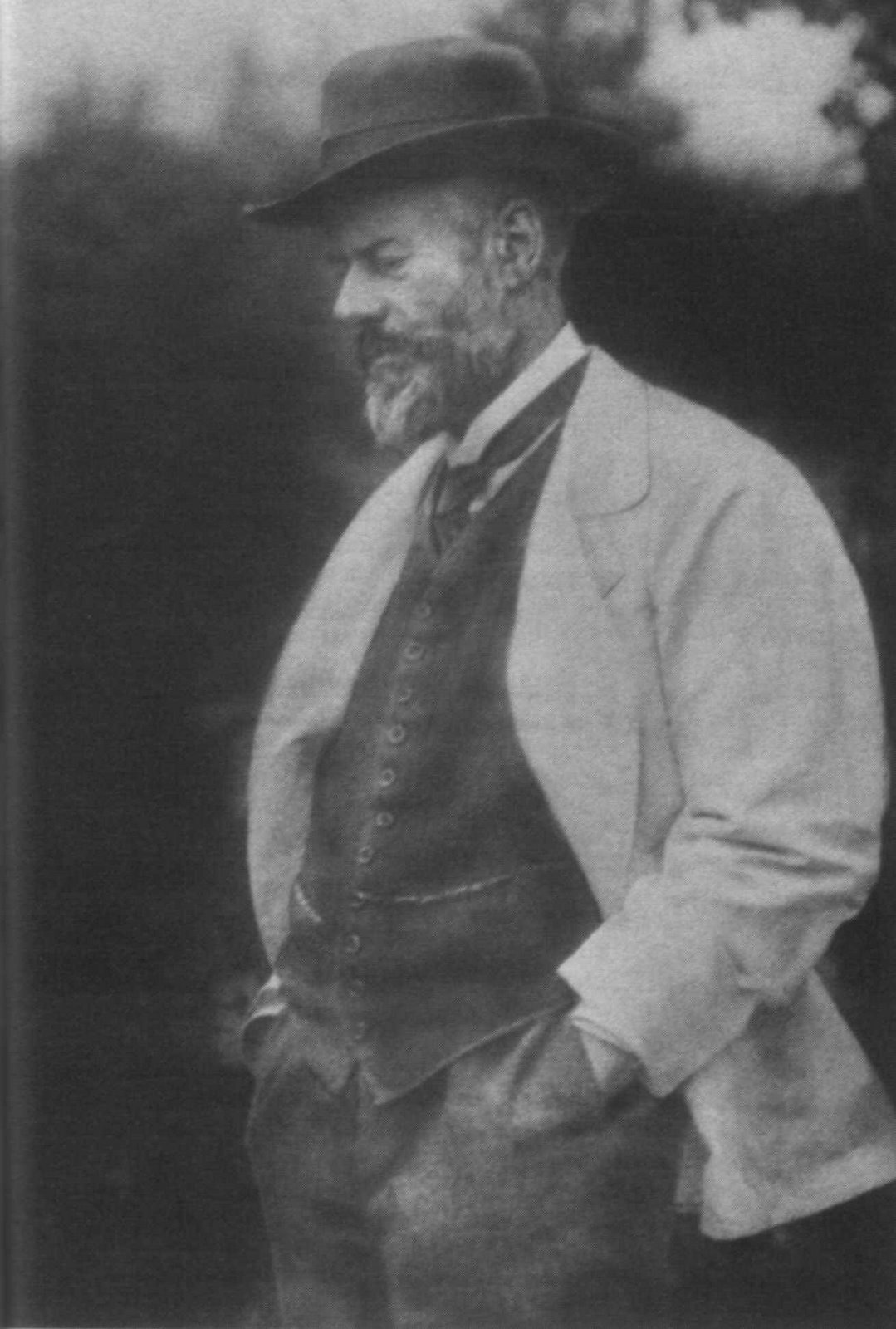 Fato sociológico: Max Weber nasceu em Erfurt, em 21 de abril de 1864 e ...