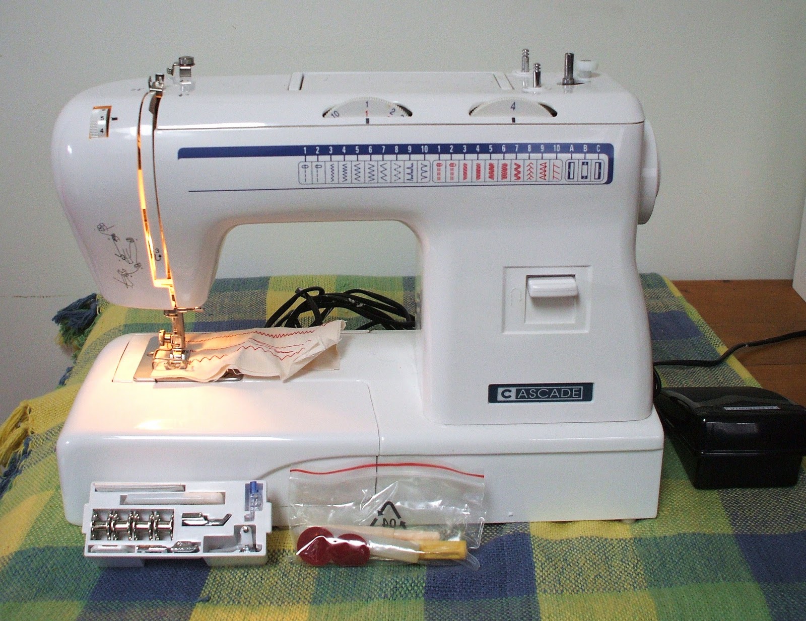 Absolute Sewing Machine Information: Cascade CE120SM sewing machine