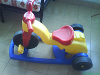 MyBundleToys: Fisher Price Trike : XL Rock, Roll n Ride