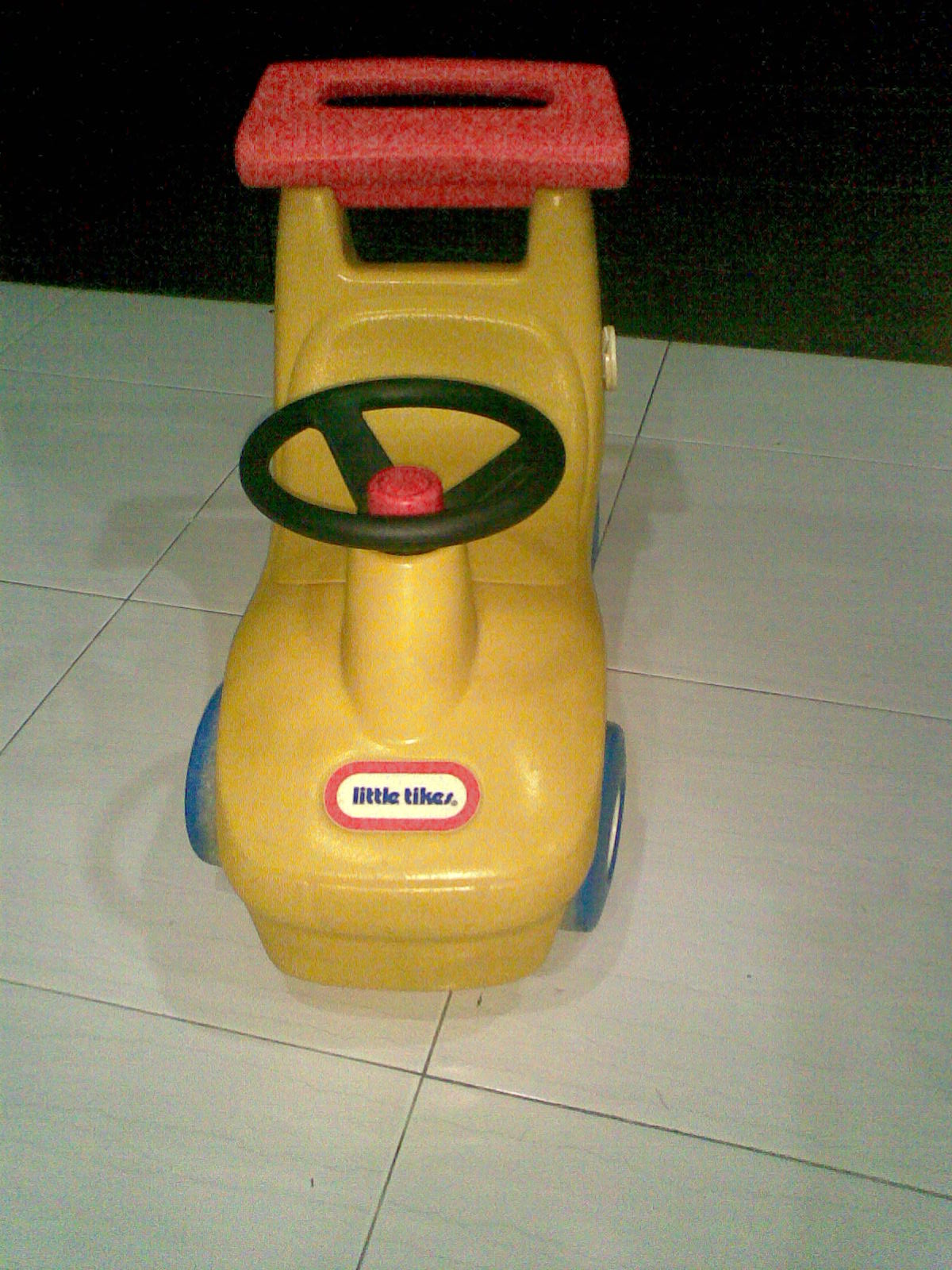 MyBundleToys: Little Tikes Yellow Racer